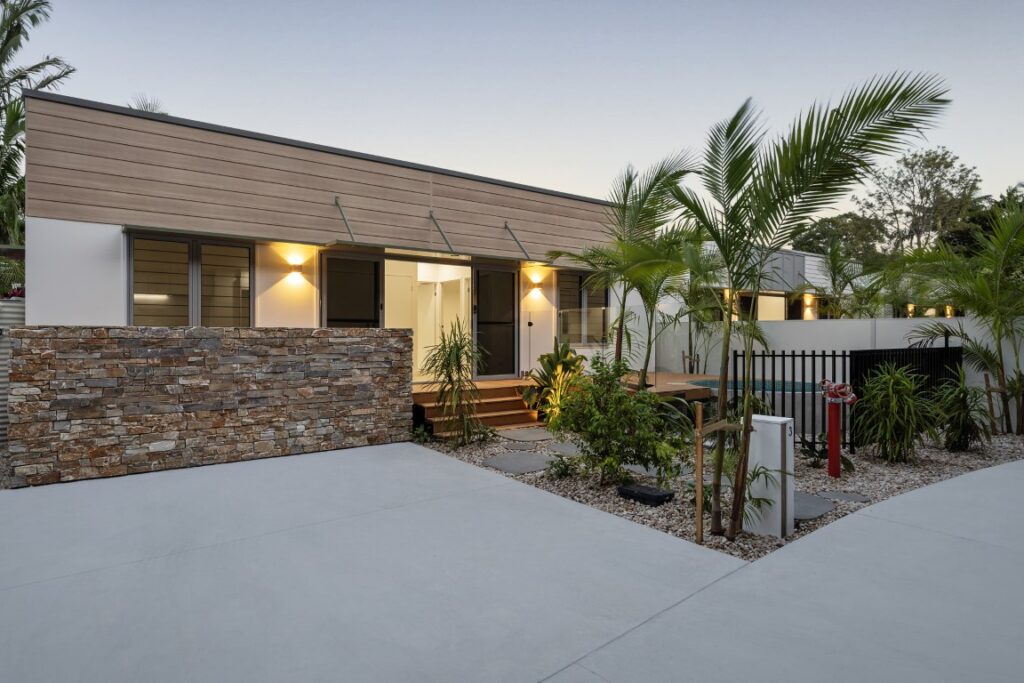 Byron Bay Villas Hit Market | Property News